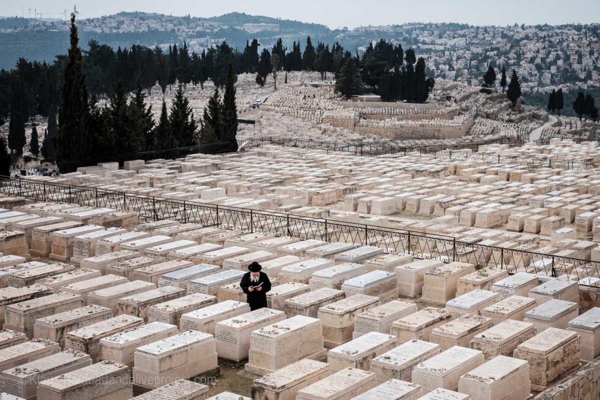 Cemeteries and Burial Grounds – World | Dead and Alive Project