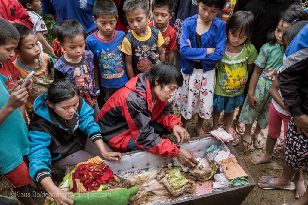 The Ma’nene for Ditha – Indonesia | Dead and Alive Project